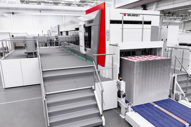 Emballage : Bobst dévoile la Mastercut 1.65, la presse à découper 3 en 1